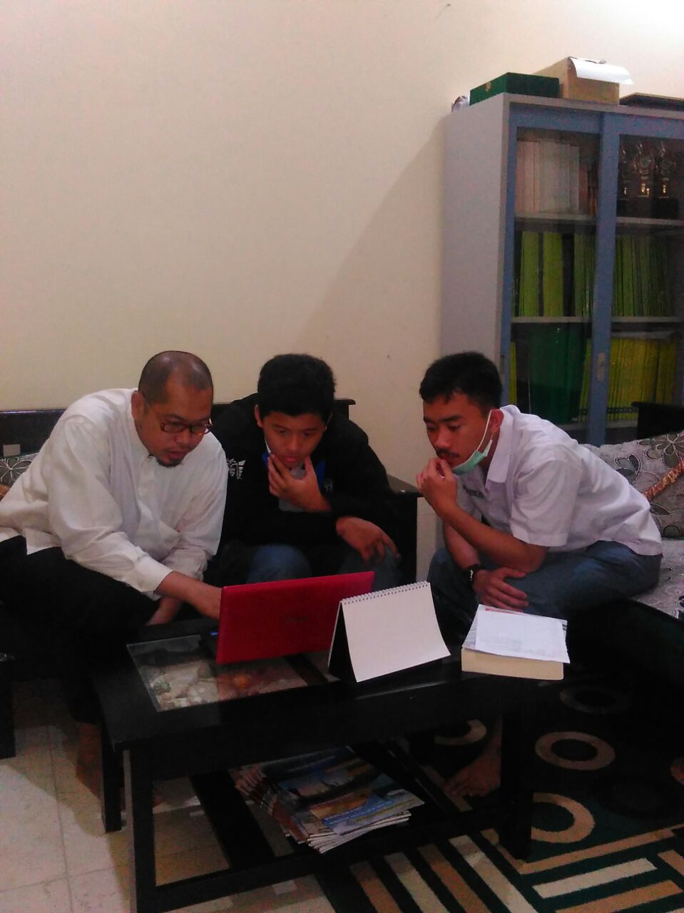 SMA IBNU HAJAR BOARDING SCHOOL: Rak Arsip SMA IHBS