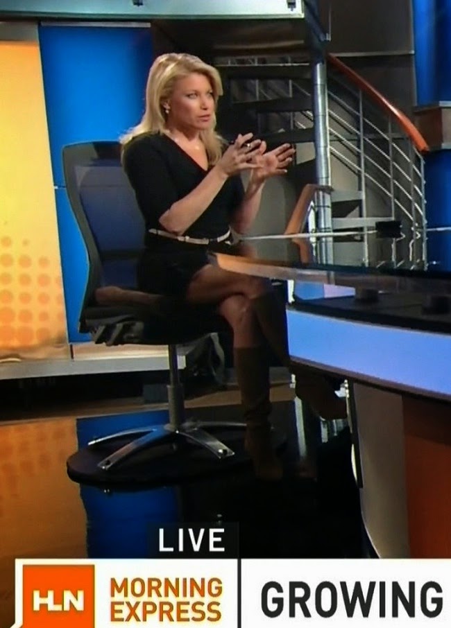 THE APPRECIATION OF BOOTED NEWS WOMEN BLOG : Last November Susan ...