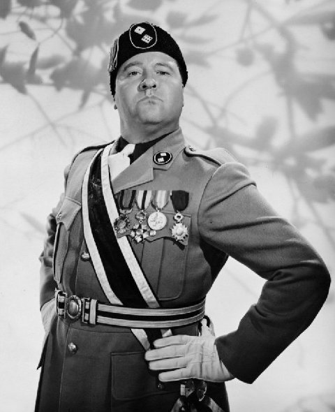 AMARCORD: LOS CAMINOS DEL DUCE