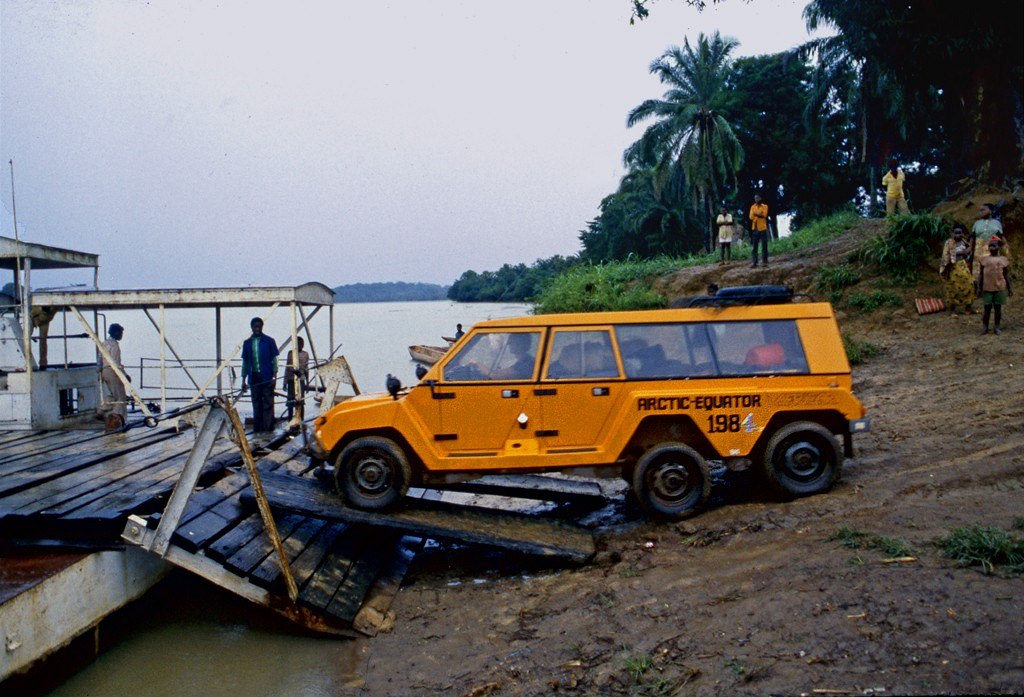 OLD - NEW, CARS PHOTOS - 432 CAR-FAC/RIES STARTING WITH THE LETTER A ...