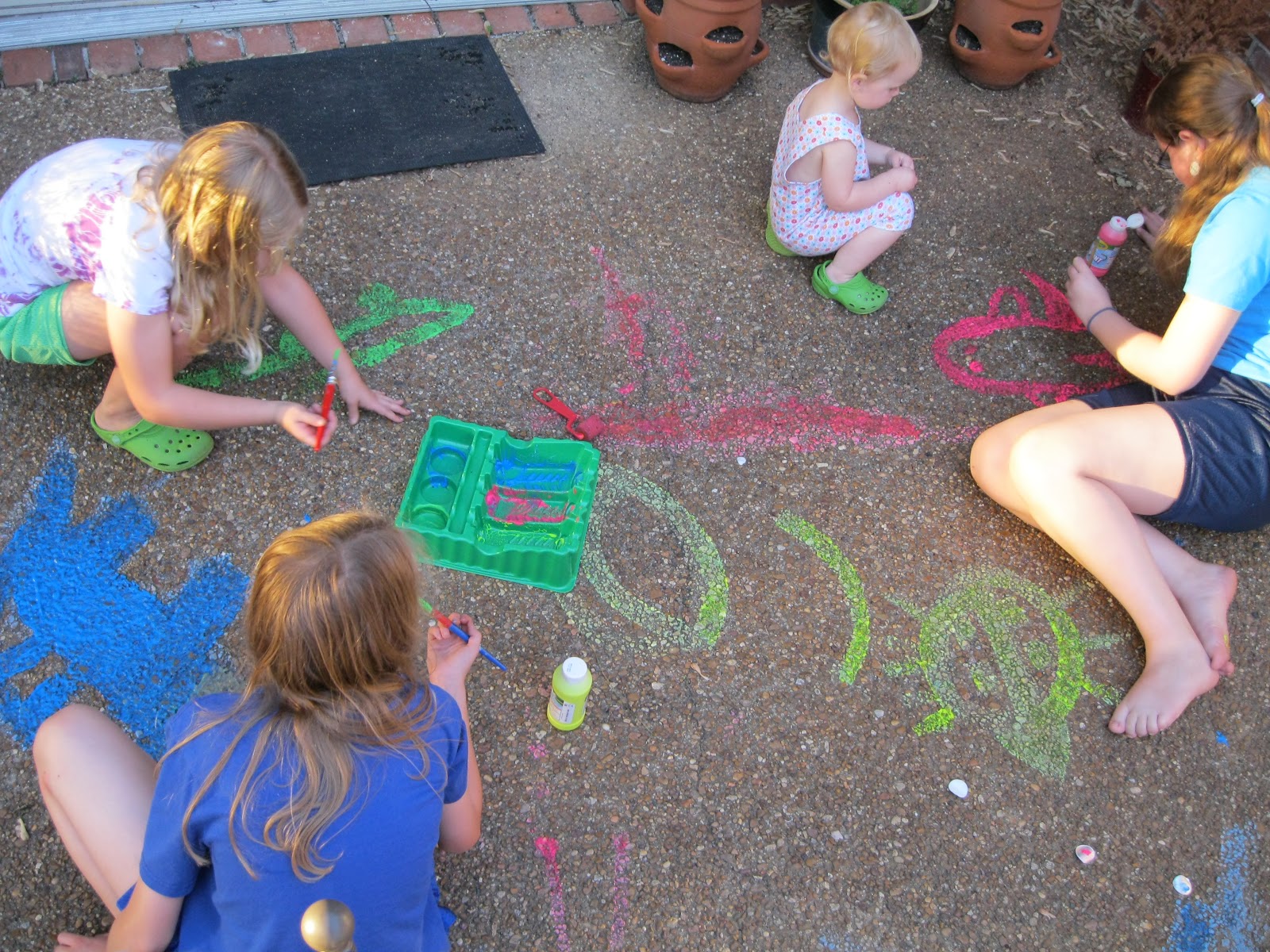 Montessori Messy: 8 Things Kids of Different Ages Can Do Together