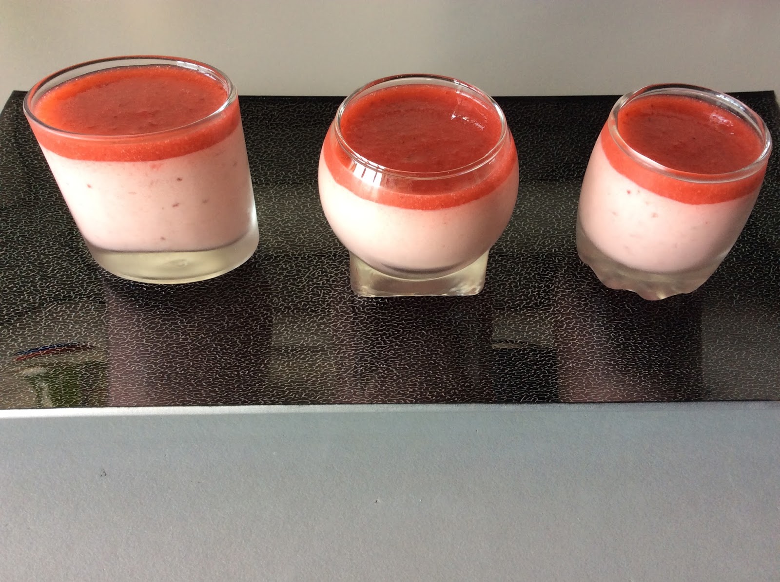 Les idées gourmandes de nadis: Mousse au fruits rouge pour bavarois ...