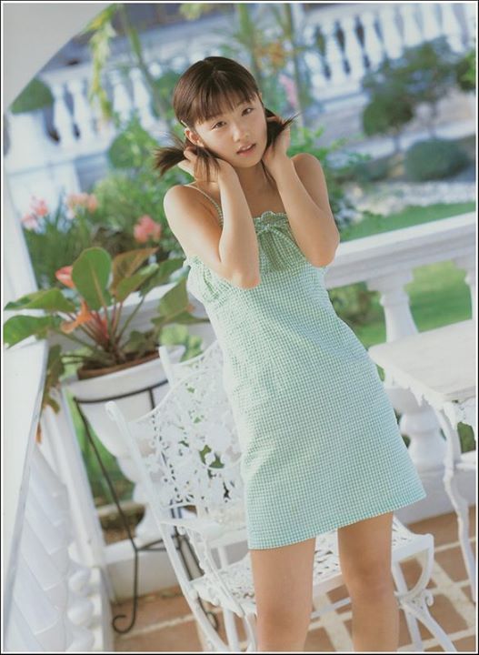 Yuko Ogura Cute Japanese Gravure Idol Secret Room Photobook Photo Blog