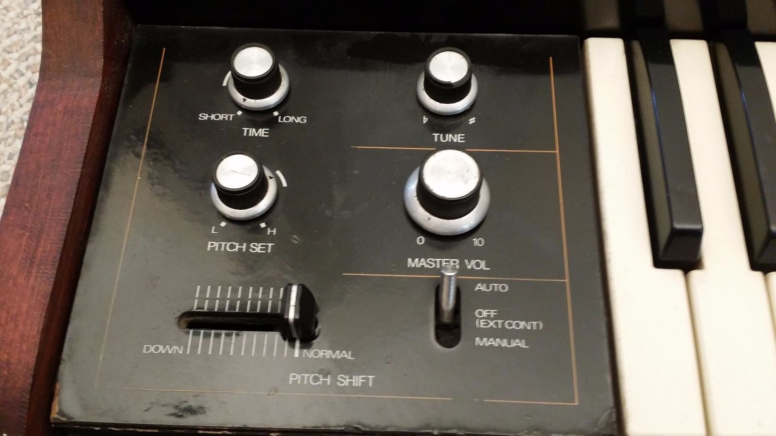 MATRIXSYNTH: Roland VP330 Vocoder Plus Keyboard Synthesizer