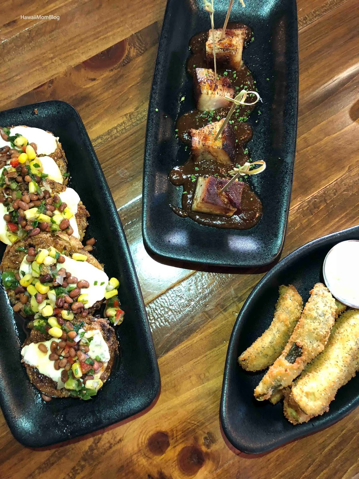 Hawaii Mom Blog: Visit Alexandria: Hen Quarter