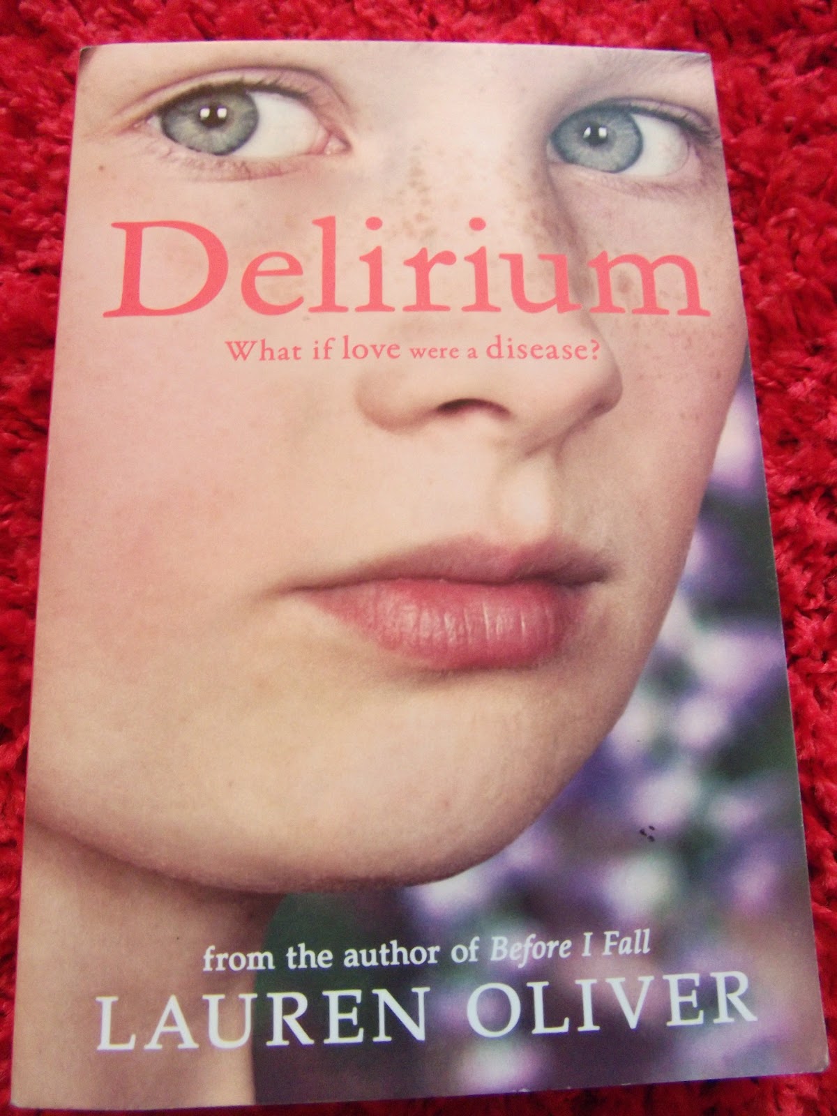 Hannahs Bücherblog: Rezension: Lauren Oliver - Delirium (Delirium #1)