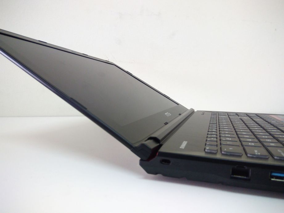 MSI GE62VR 7RF Apache Pro Gaming Notebook Review