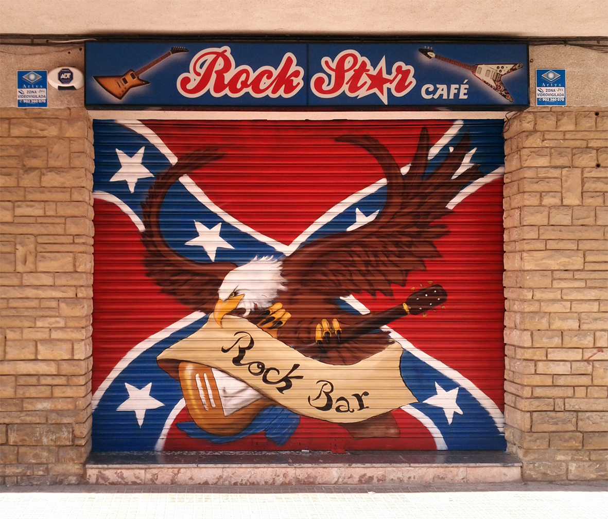 BRAINSTORM: Rock Star Bar