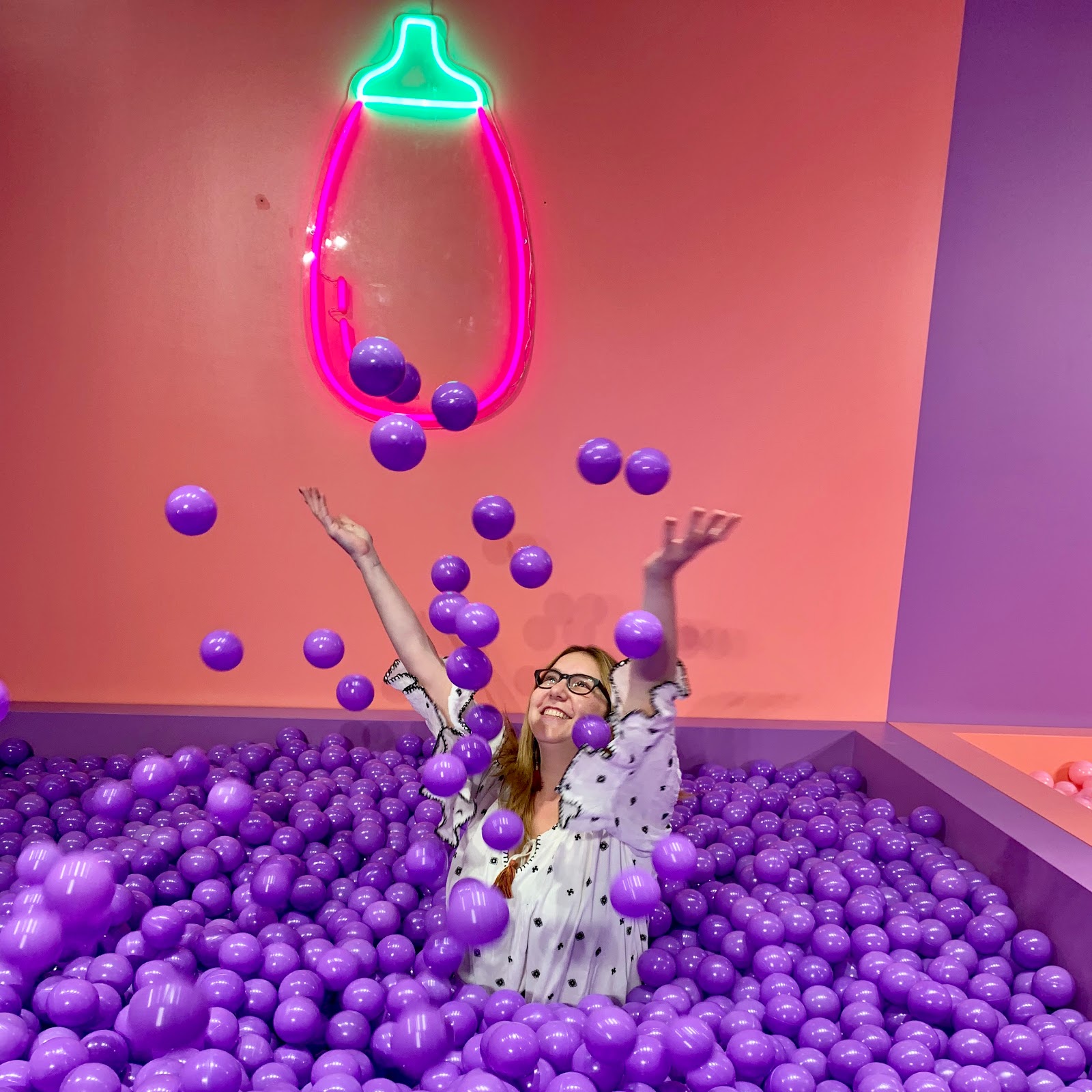 The Beauty of Life: Having a Ball at Partywith: The Latest in LA ...