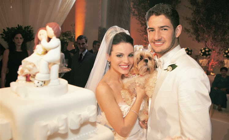 Alexandre Pato Girlfriend Sthefany Brito ~ Picture World