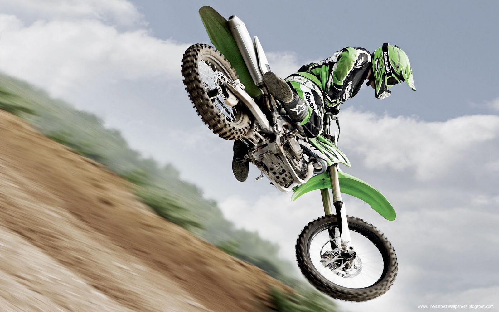 Vatives galleries: Dangerous Motocross Stunts HD Wallpapers Part 2