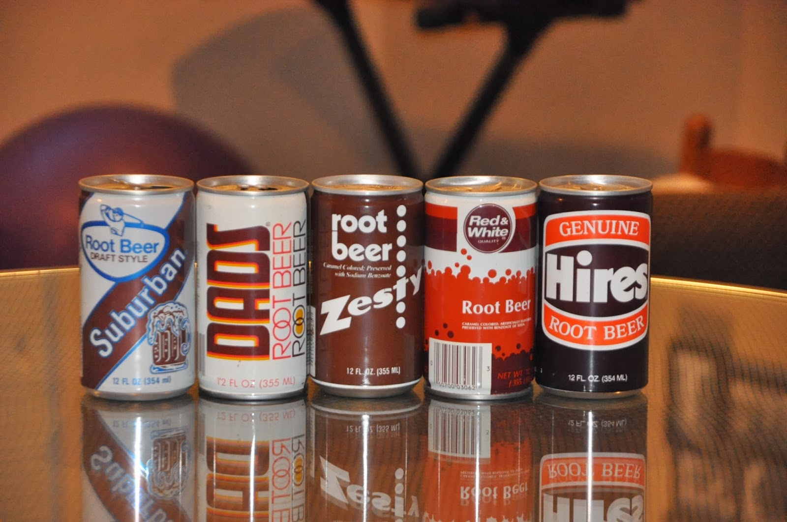 Tom's Root Beer Collectibles: Root Beer CANS