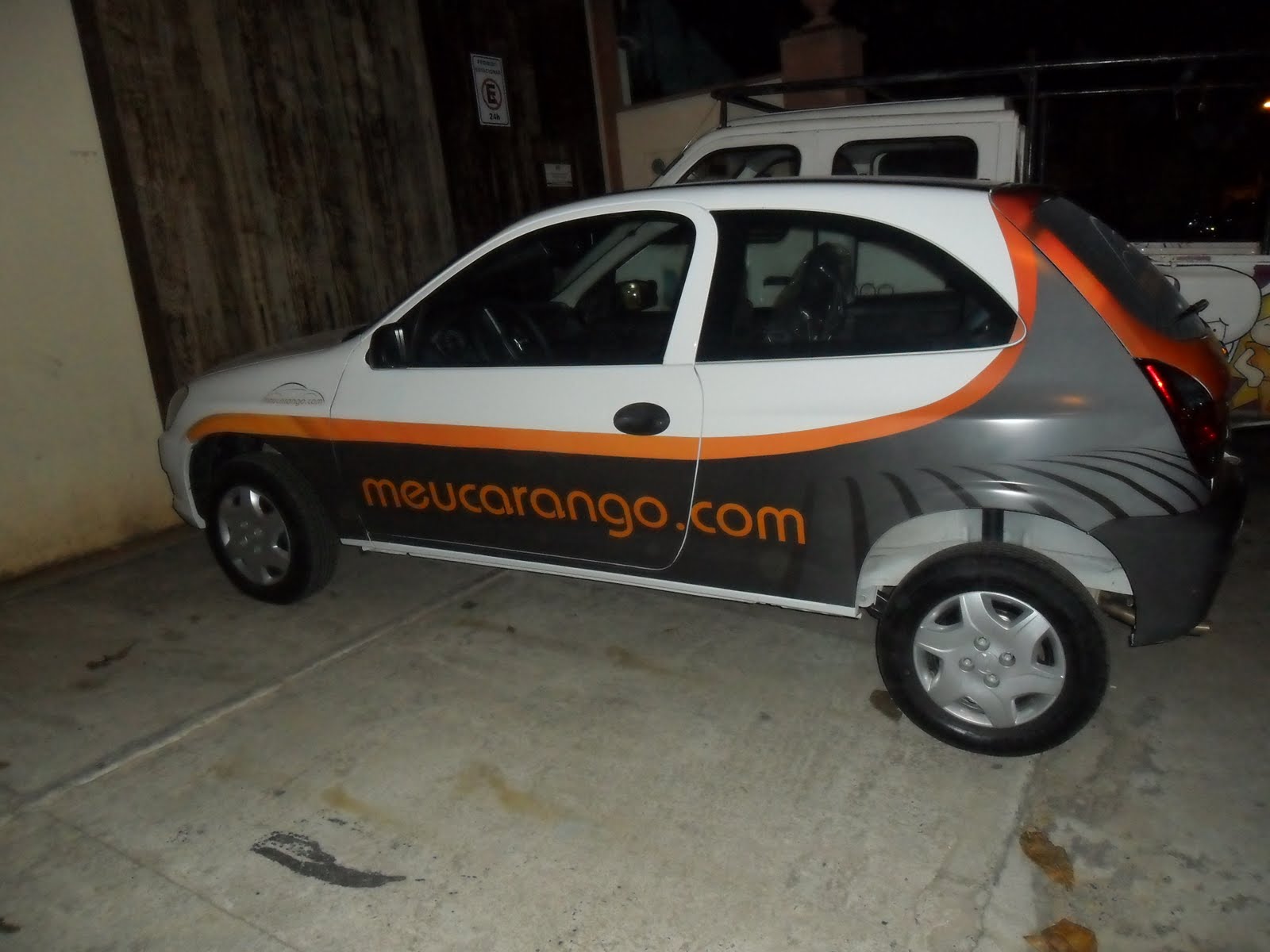 WS Criatividade Visual: MEU CARANGO ESPALHA SUA MARCA POR ONDE PASSA