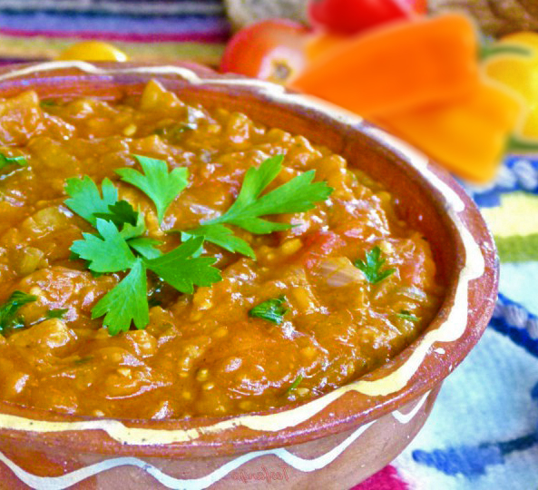 TRADITIONAL MACEDONIAN MAKALO WITH BAKED PEPPERS, TOMATOES AND GARLIC ...