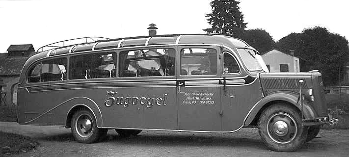 transpress nz: Opel Blitzbus, 1940s