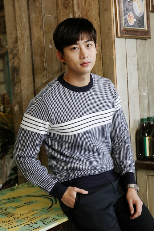 Taecyeon of 2PM hopes to invite TWICE after enlisting in the army ...