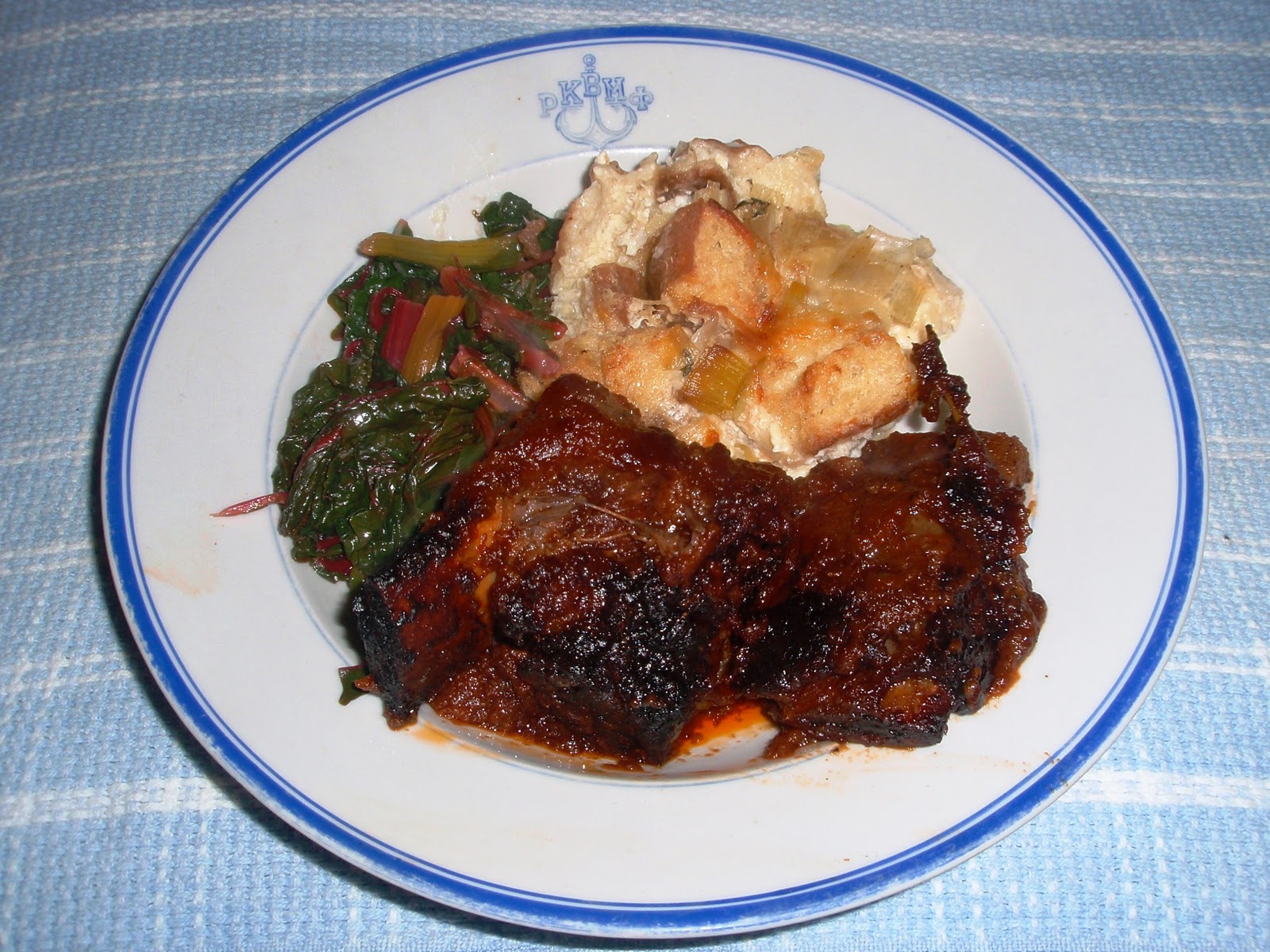 Culinary Orgasm: Braised Short Ribs with Gruyere-Leek Bread Pudding
