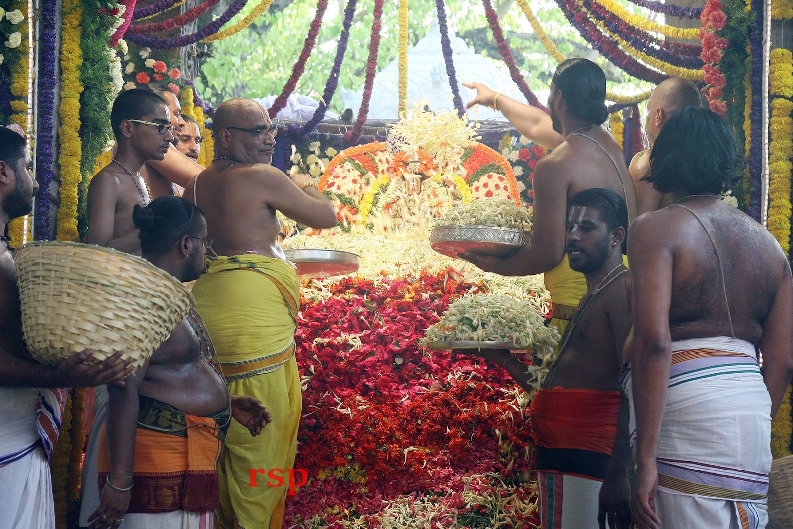 Glorious Pushpa Yagam in Sri Kodandarama Swamyvaari Temple - rspnetwork.in