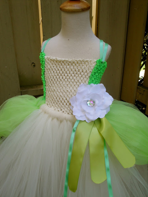 Hollywoodtutu dresses: The Princess and the frog....