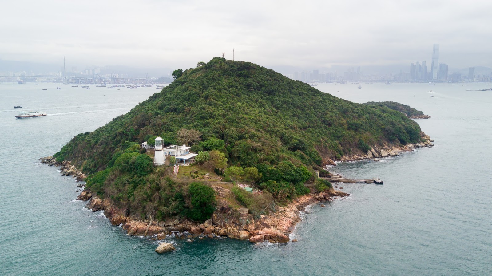 Hoot Hoot: Hong Kong Green Island Lighthouse