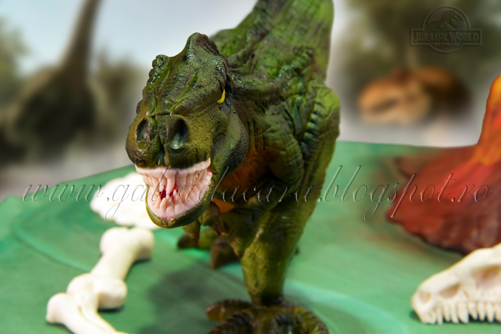 Gabriela's blog: TORT T-REX