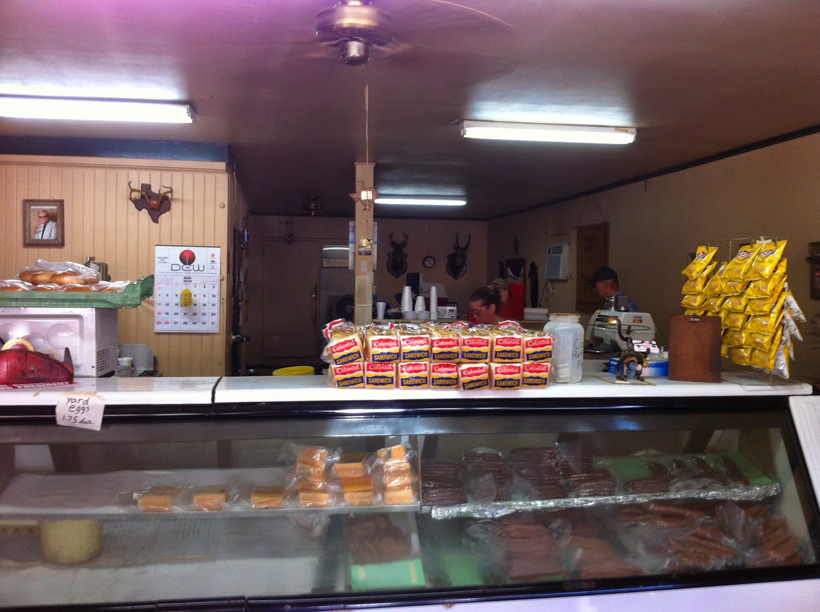 The Barbecue Fiend: Novosad's BBQ & Sausage Market (Hallettsville, TX)