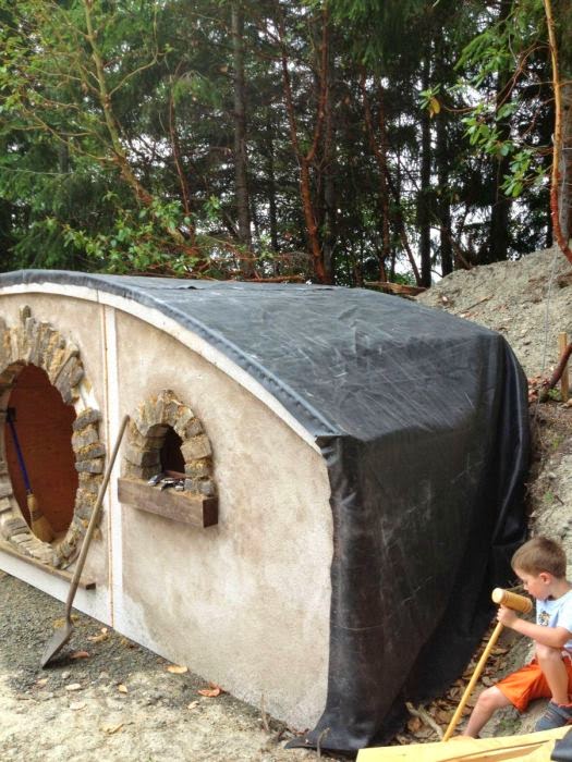 This Is How You Build A Hobbit House (22 pics) - World Of Technology
