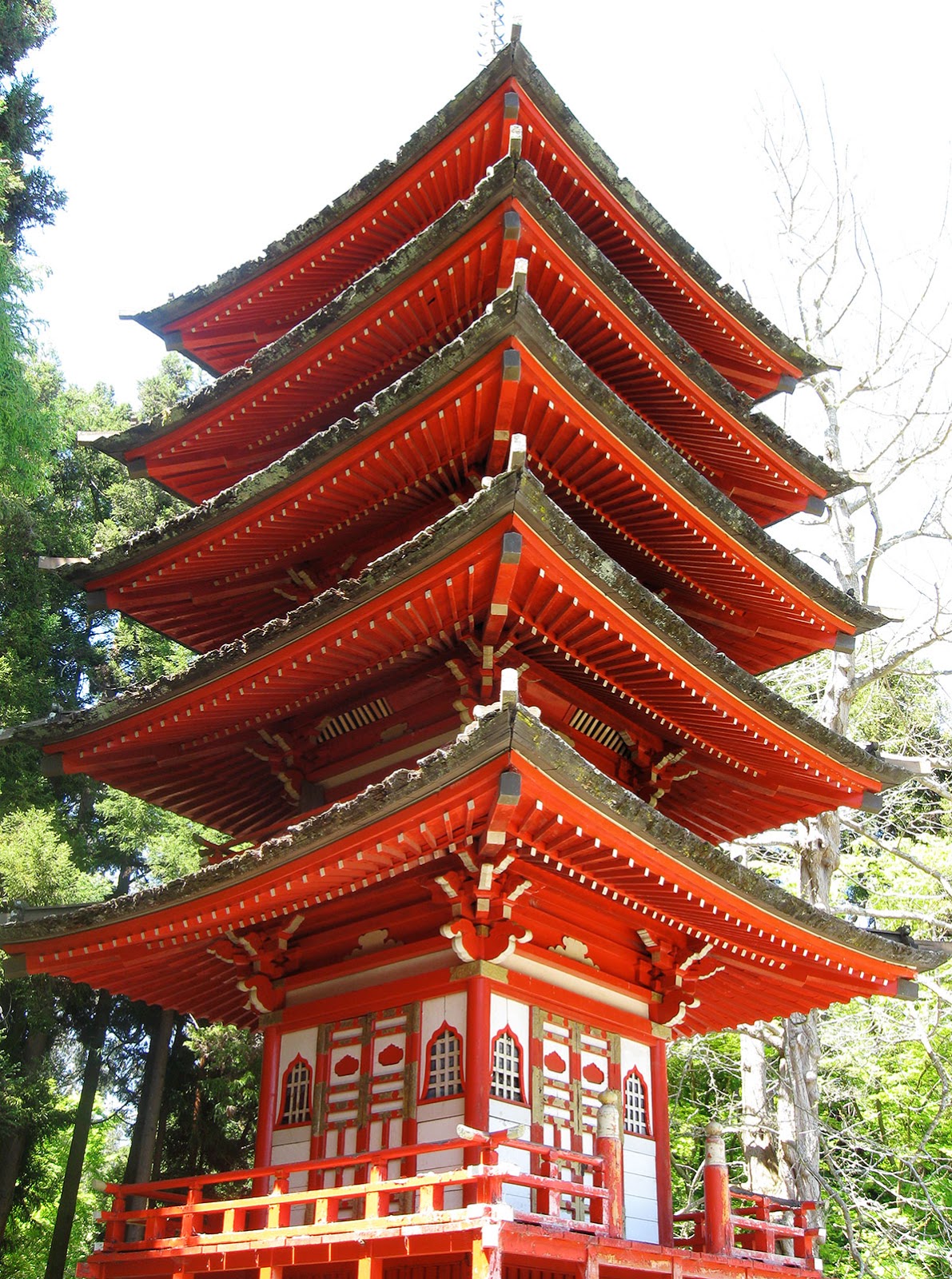 Let's Learn Japanese 日本語を勉強しましょう: Japanese Beautiful Pagodas