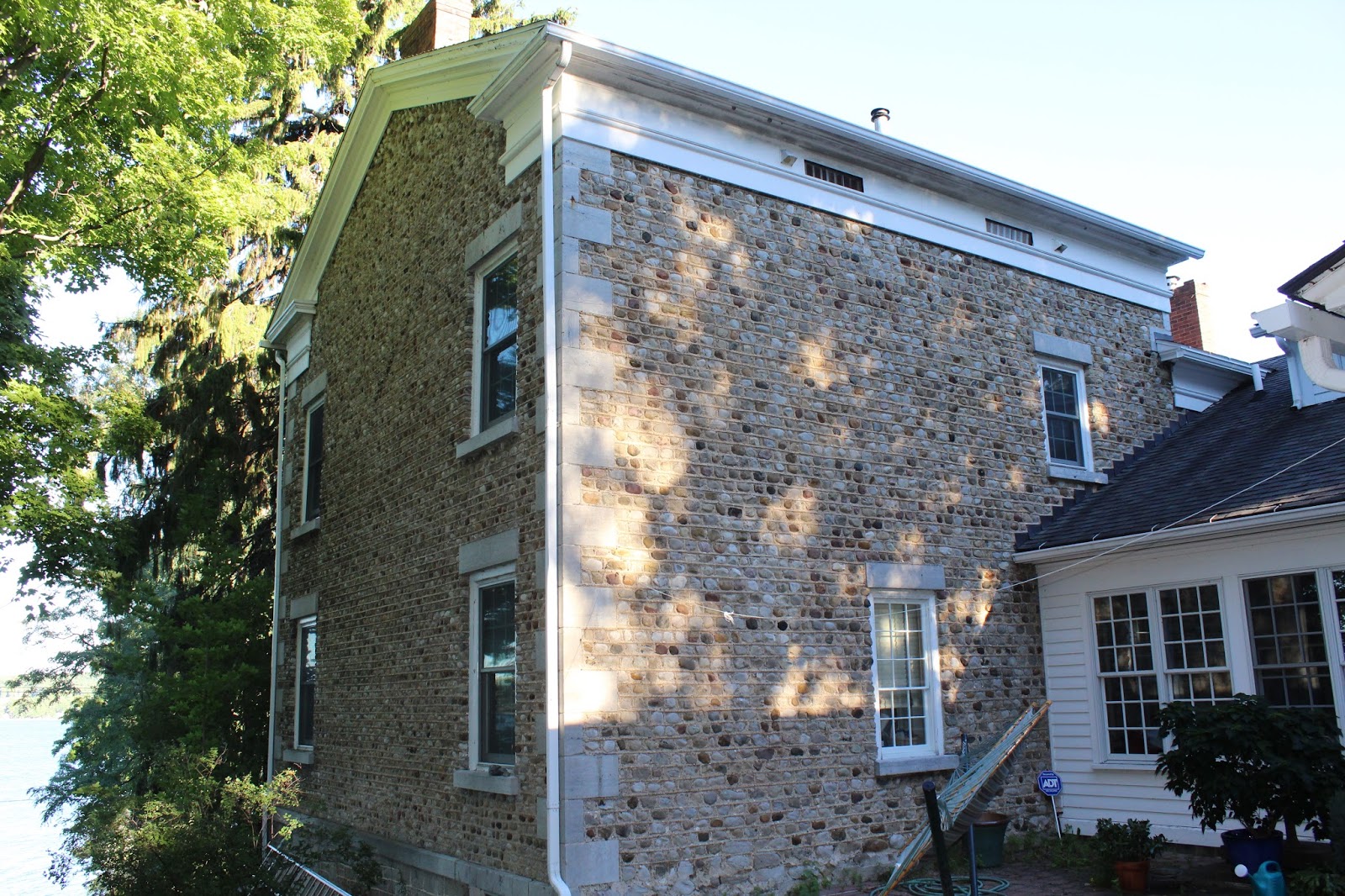 Cobblestone Buildings of North America: Cobblestone Structures in New ...