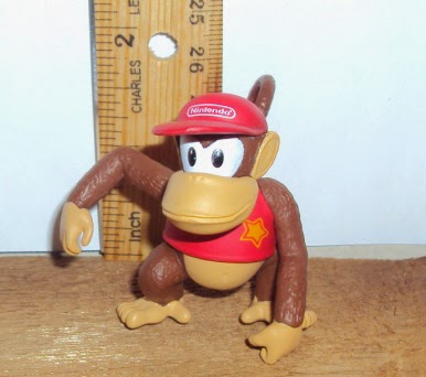 action figures and toys review: Diddy Kong