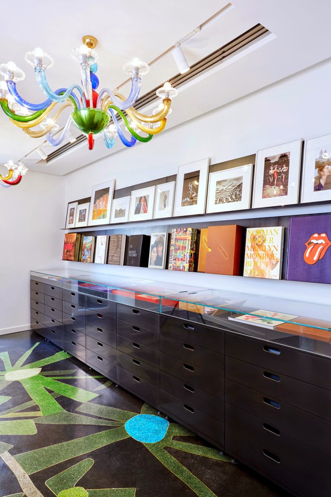 NEST OF PEARLS: Taschen opens first store in Italy! Photos by Mark Seleen