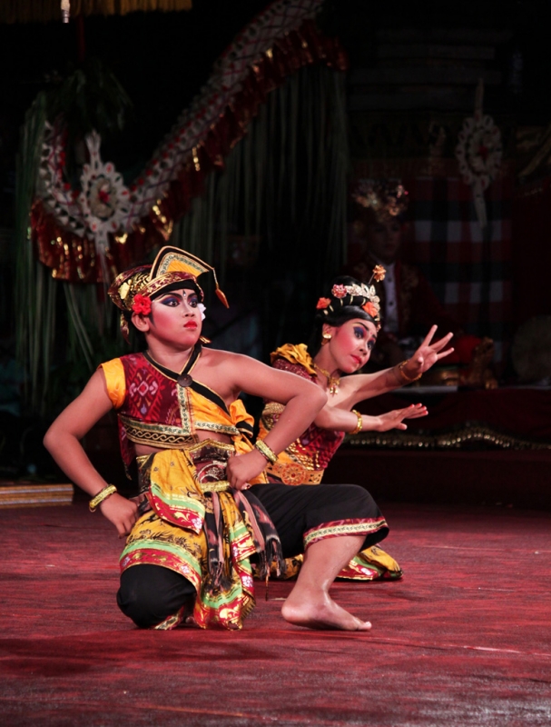 Mapel Seni Budaya ( Seni Tari ): Tari Daerah Bali