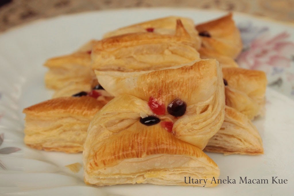 Utary Aneka Macam Kue