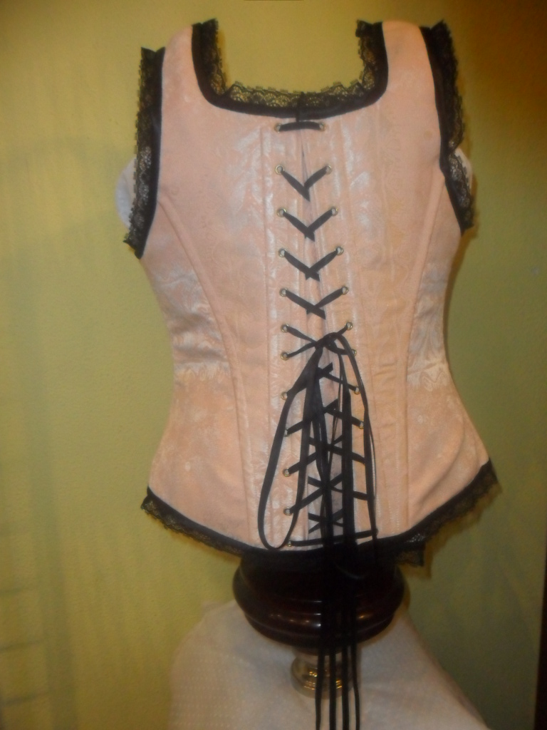 cosocorset: Lady