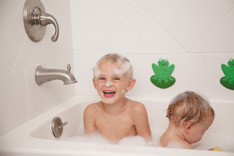 Our Family: Bath Time Fun!