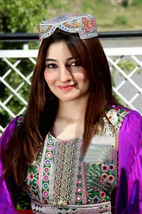 Gul Panra Photos | Gul Panra | Gul Panra Albums