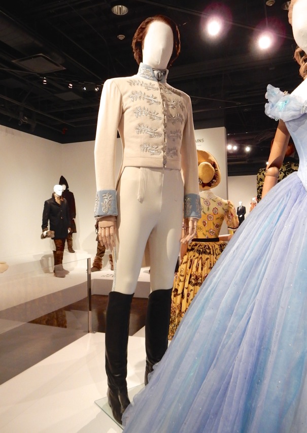 Hollywood Movie Costumes and Props: Men's costume inspiration for ...