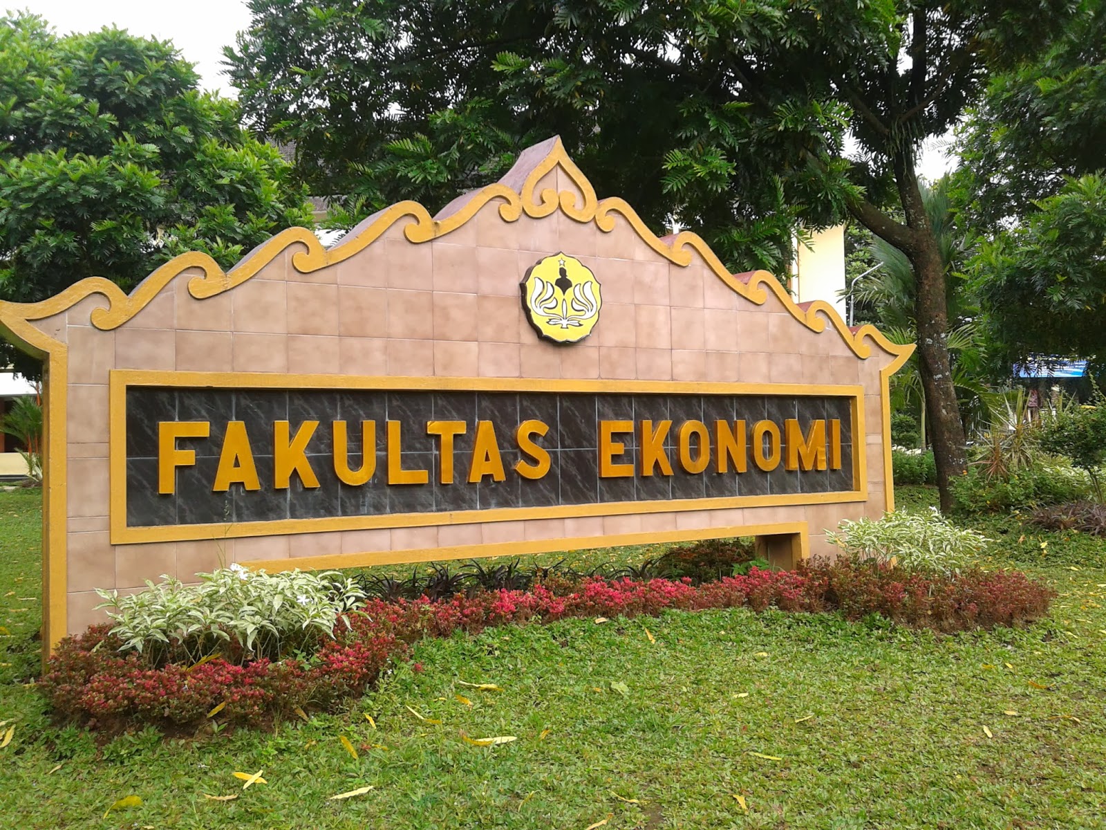 Fakultas Ekonomi Dan Bisnis Unsoed - Perumperindo.co.id