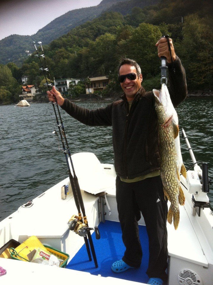 VOCE DEL GAMBAROGNO : Pesca grossa VOCE DEL GAMBAROGNO : Pesca grossa