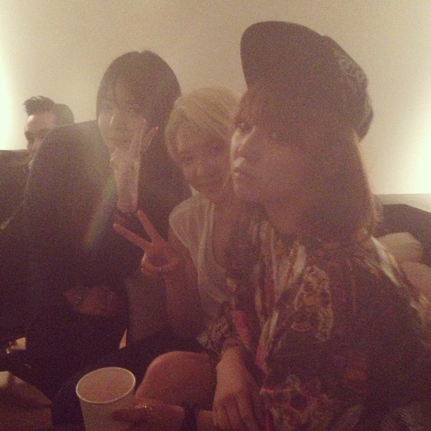Check out SNSD Sunny and Hyoyeon’s photos with Miss A’s Min and Engdu ...