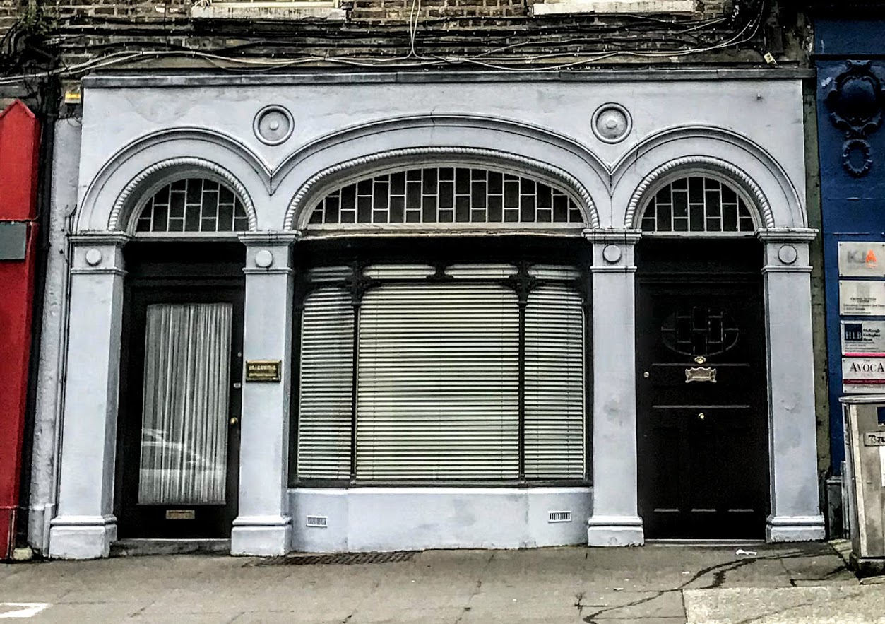 Patrick Comerford: A Georgian townhouse with a 20th century stucco ...