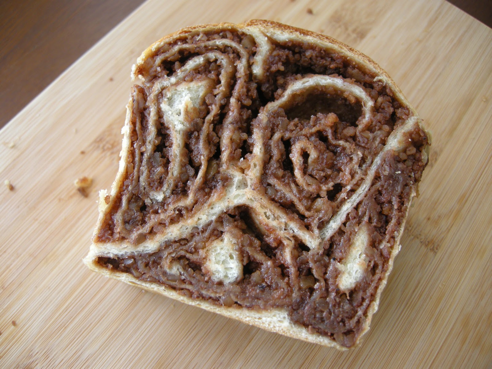 Mary Mary Culinary: The Daring Bakers Make Povitica (Walnut Swirl Bread)