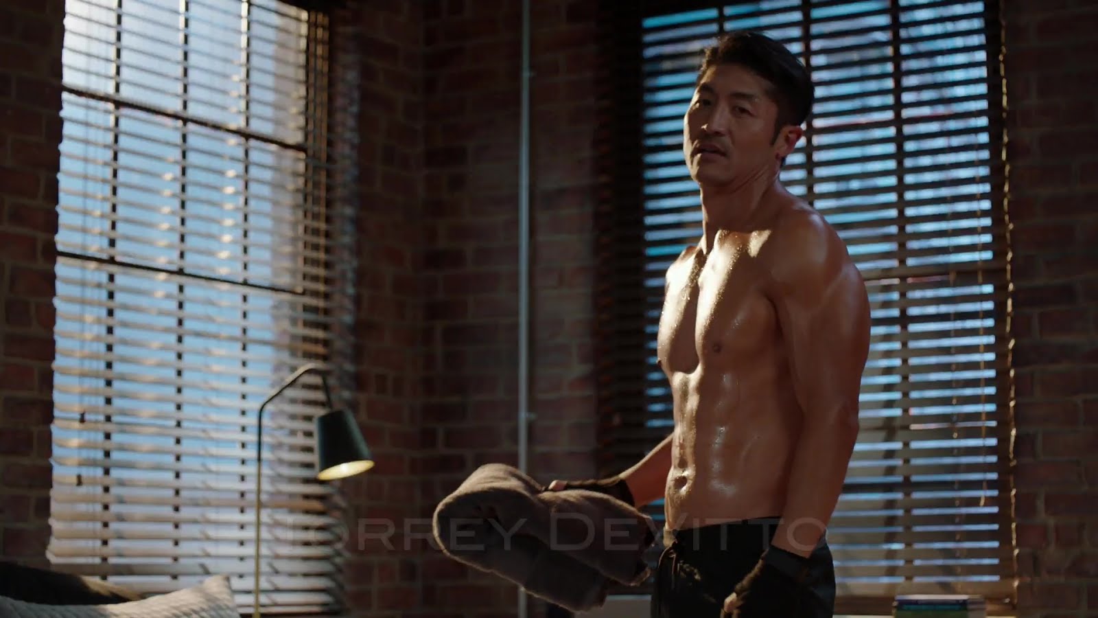 Alexis_Superfan's Shirtless Male Celebs: Brian Tee shirtless in Chicago Med, Season 4, Ep 4
