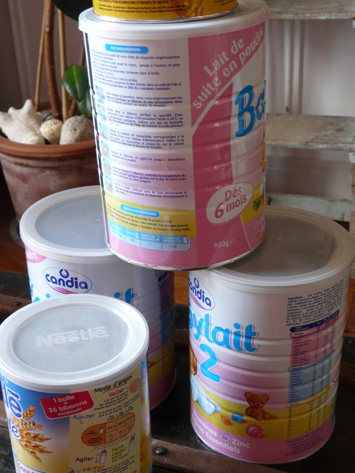 tante cath ... le blog !: Recycler les boites de lait de bébé