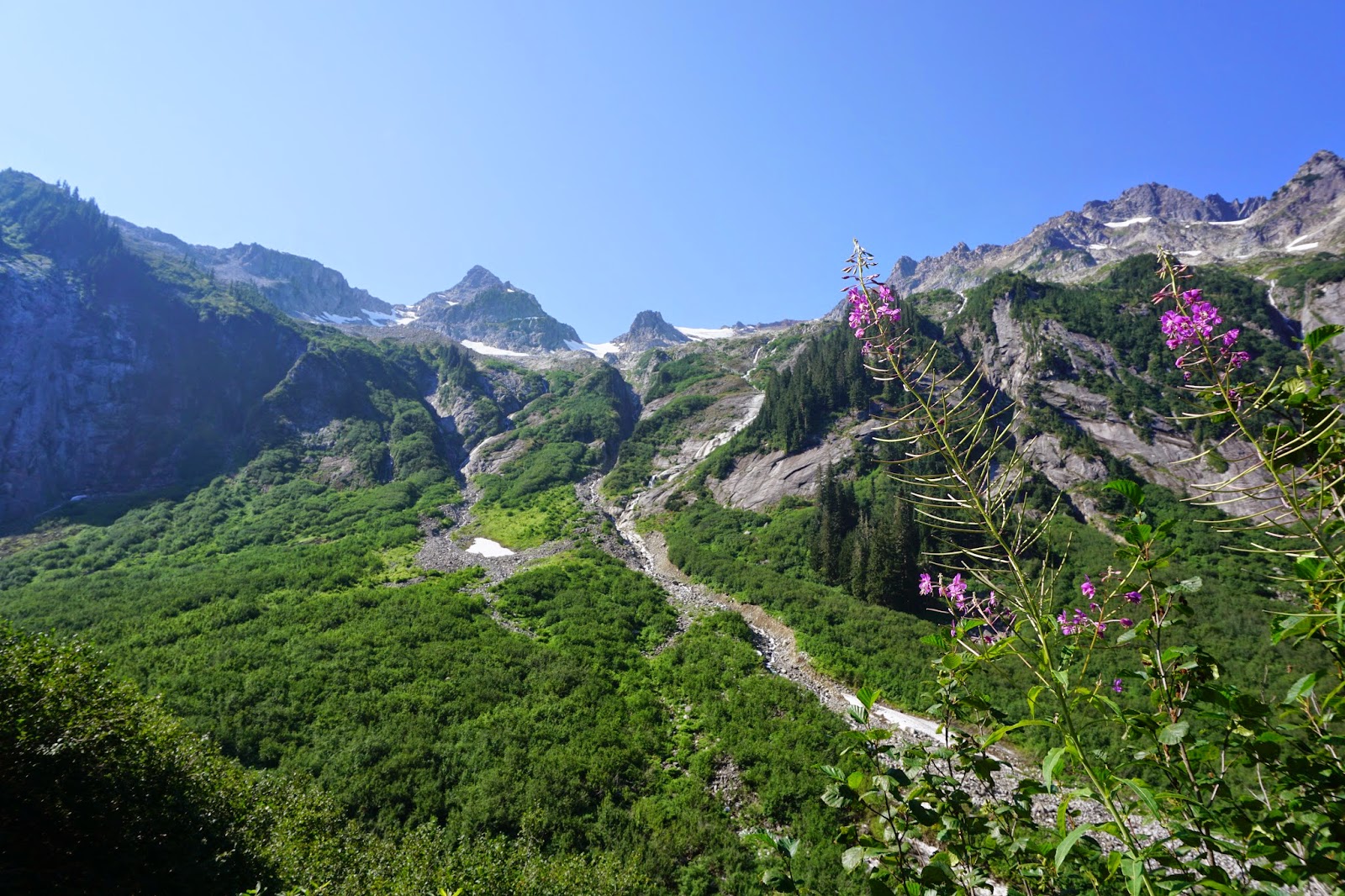Don't Rock This Boat: Copper Ridge/Chilliwack River Trail, North ...