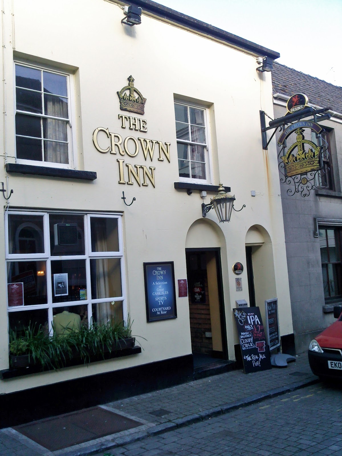 Blood, Stout and Tears.: Pubs in Tenby, Pembrokshire