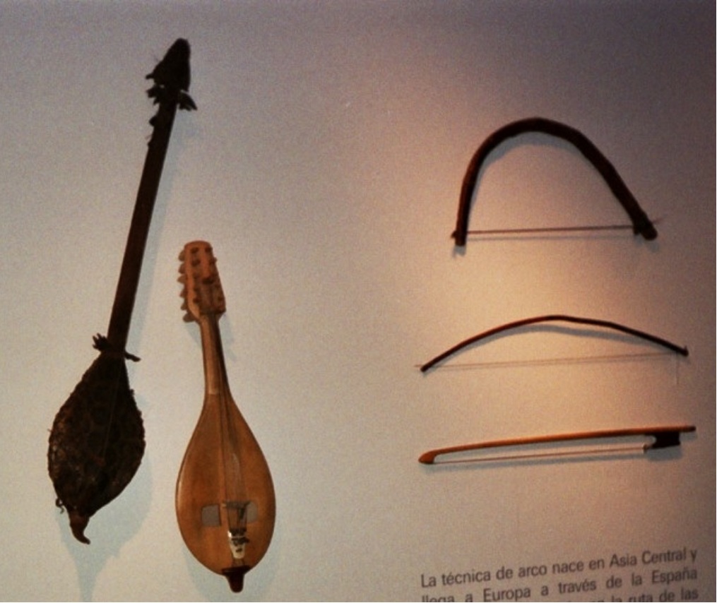 El Rabel : INSTRUMENTOS DE ARCO EN EL MUNDO II