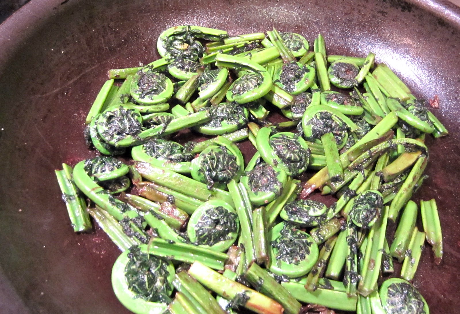 Taste of Nepal: Fiddlehead Fern - Neuro, Niuro (नीयूरो)