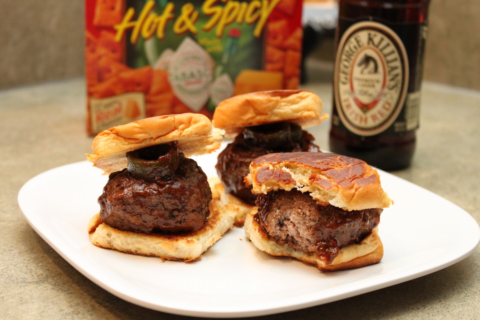 A Bowl of Creativity: Spicy Jack Daniel's BBQ Sliders