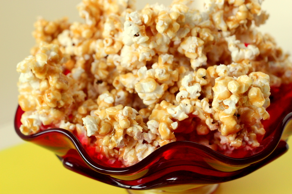 Tried in Blue: Flashback Friday: Grandma's Old-Fashioned Caramel Corn